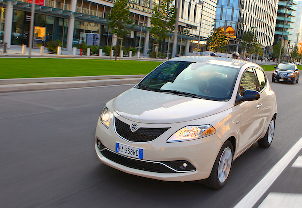 Italy Full Year 2016: 6 Italian models in Top 7 for first time in 32 ...