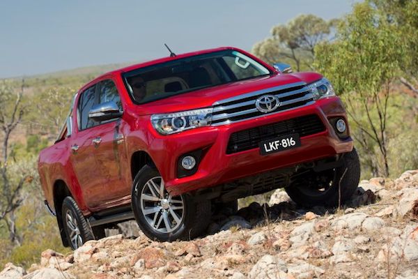Australia May 2017: Hilux vs. Ranger new iconic rivalry in record ...