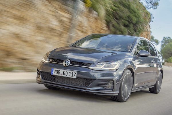 Switzerland January 2018: VW Golf surges 92% to #1, Volvo XC60 #4 ...