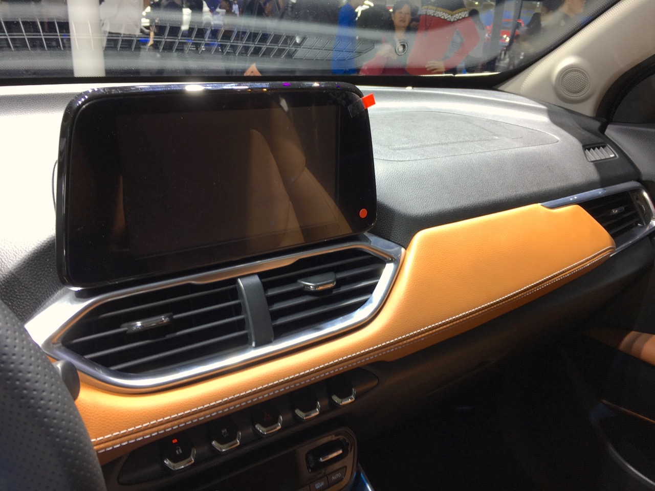 Baojun 510 interior 5 – Best Selling Cars Blog