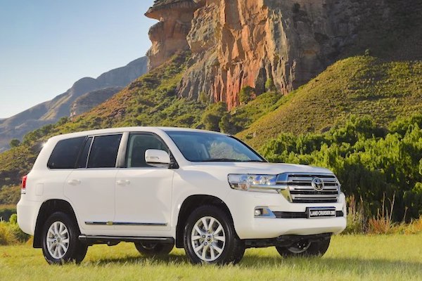 Qatar Full Year 2017: Toyota Land Cruiser and Nissan Patrol dominate ...
