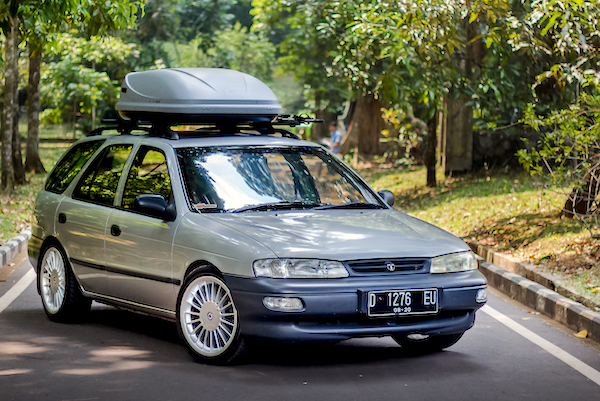 Indonesia 1998: Timor S515 up to #4 in annihilated market (-84.1% ...