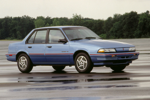 Canada 1991: Chevrolet Cavalier, Honda Civic & Pontiac Sunbird on ...