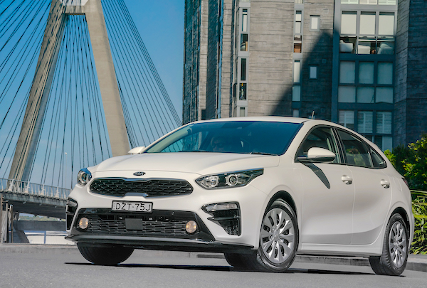 Australia October 2019: Kia up to record #4, Holden outside Top 10 ...