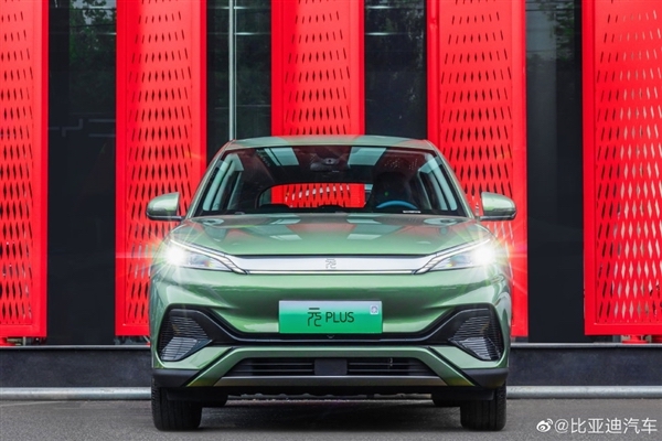 China wholesales Full Year 2023: BYD ends 37 years of Volkswagen ...