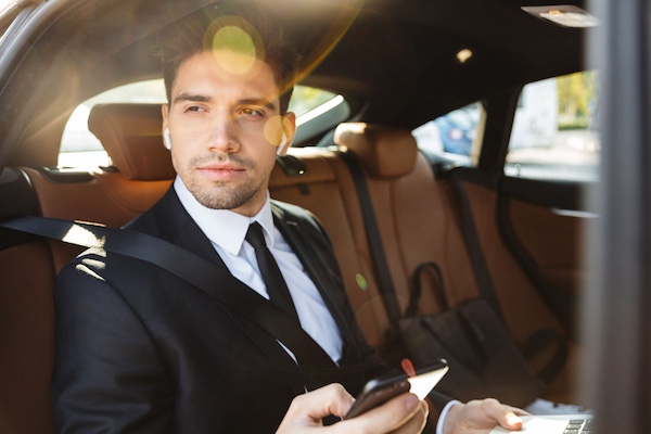 Media post: The Ultimate Guide on Using a Car Service to Commute to ...
