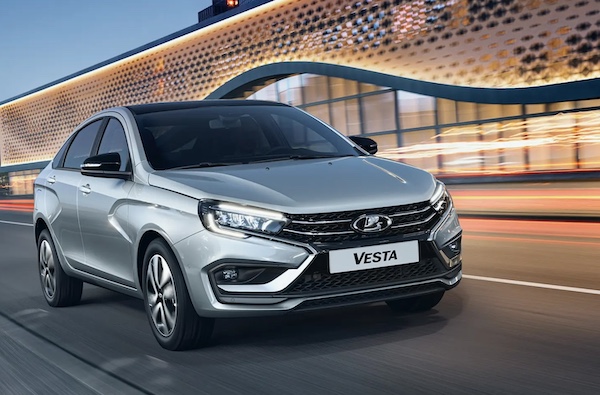 Russia April 2024: Lada Vesta gets closer to the Granta – Best Selling Cars Blog
