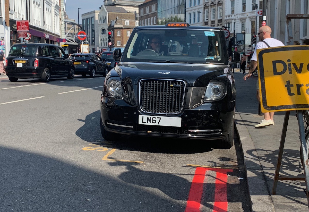 The cars of London, UK – Best Selling Cars Blog