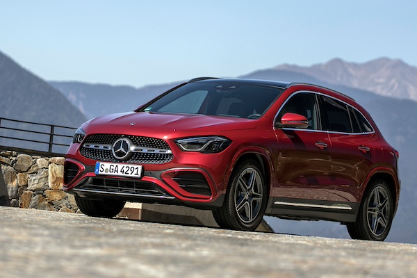 Germany private sales November 2024: VW T-Roc repeats at #1, Mercedes ...