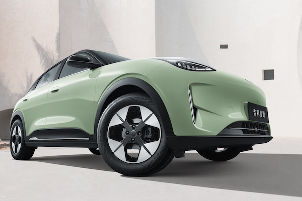 China retail March 2025: Geely doubles sales YoY, BYD trails surging ...