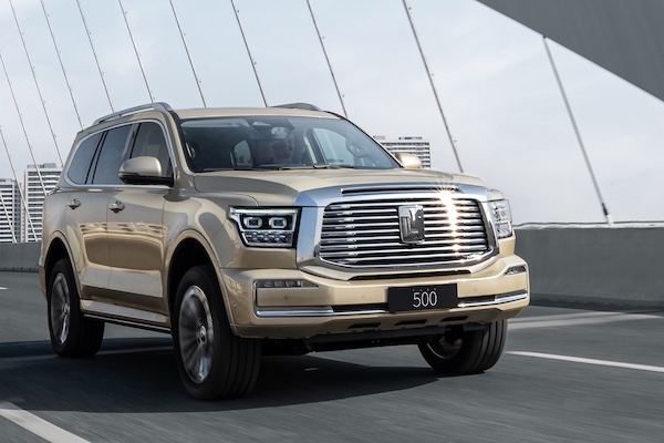 Qatar Q1 2025: Jetour T2 threatens Toyota Land Cruiser for #1, Tank 500 ...