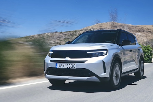 Greece October 2025: Opel Frontera breaks into Top 10 – Best Selling ...
